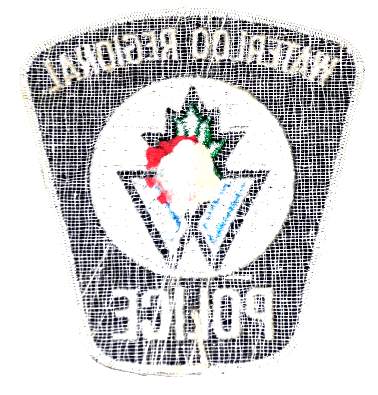 WATERLOO REGIONAL POLICE ONTARIO CANADA CA Police Patch VINTAGE OLD ...