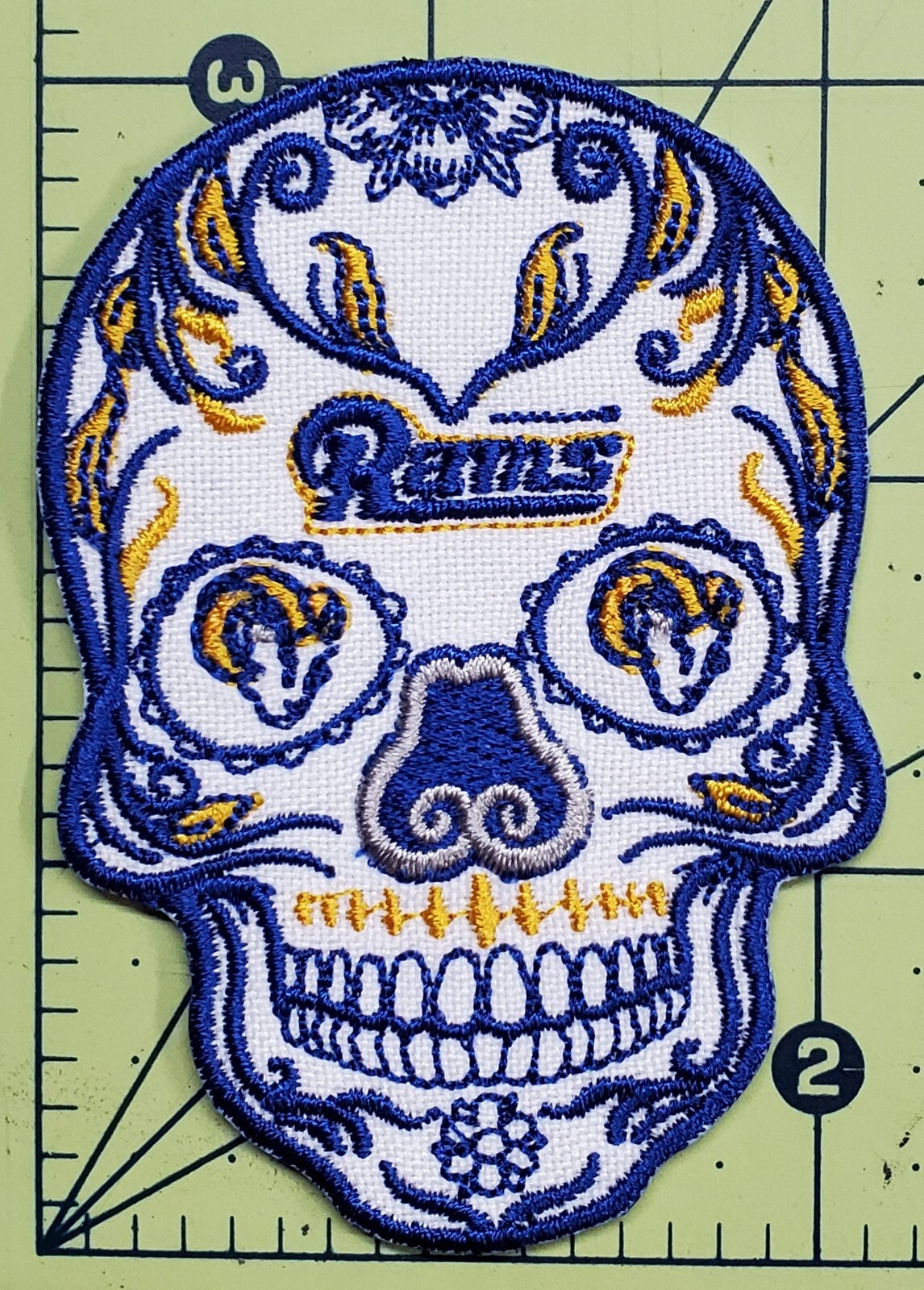 Los Angeles Rams Sugar Skull NFL Football Embroidered Iron On Patch ...