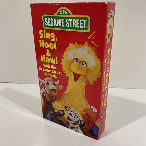 CTW Sesame Street Sing Hoot Howl Animals VHS 1991 Elmo Songs Cartoon ...