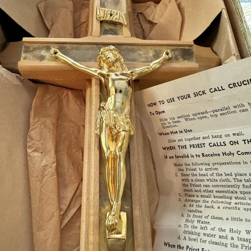 Vintage Wood Cross Crucifix LAST RIGHTS INRI Jesus Candles Vintage Not ...