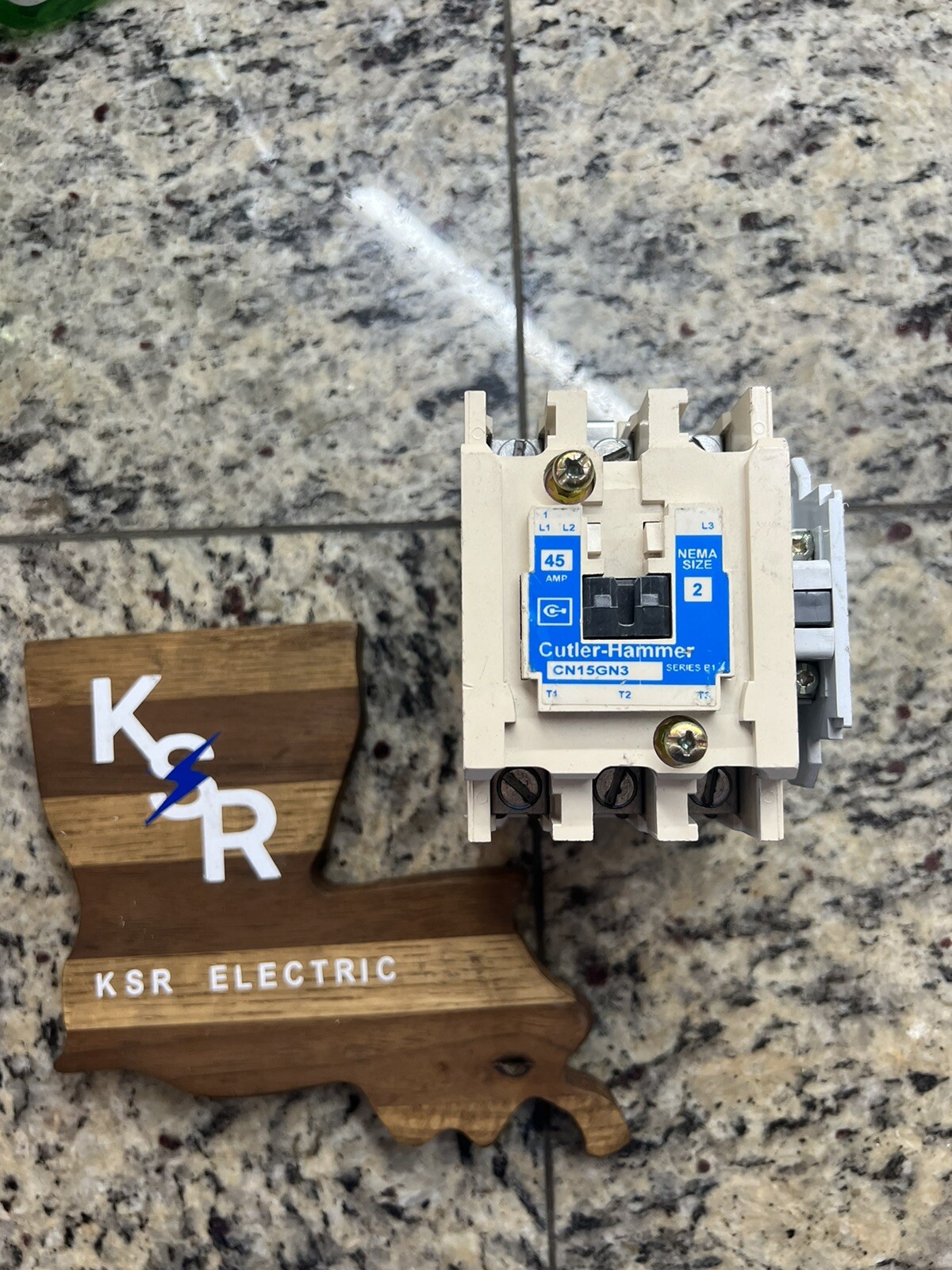 Eaton 3 Pole 45 Amp NEMA Size 2 Contactor CN15GN3 for sale online | eBay