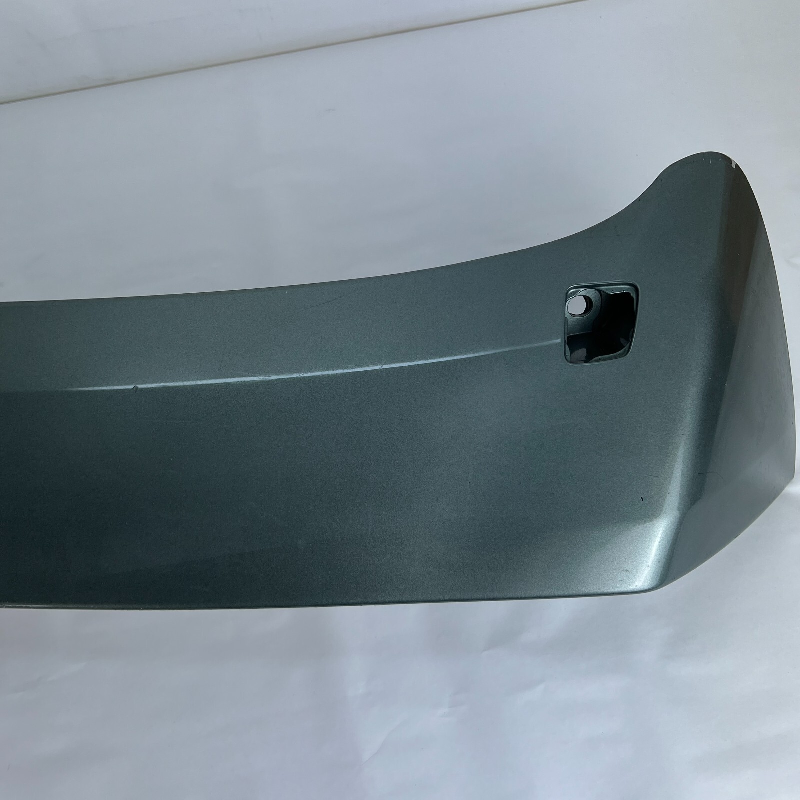 OEM 2014 - 2018 Subaru Forester Rear Upper Roof Tailgate Spoiler ...