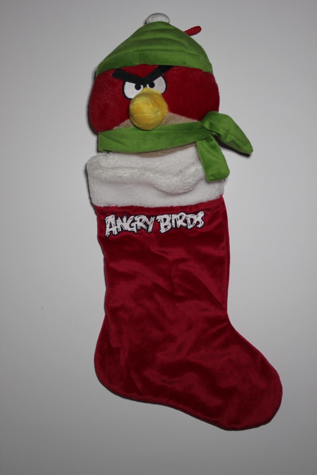 Angry Birds Seasons Christmas Red