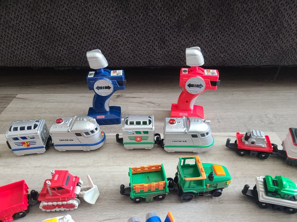 Fisher Price GeoTrax Lot of 39 Trains Cars Remotes Geo Air Plane ...