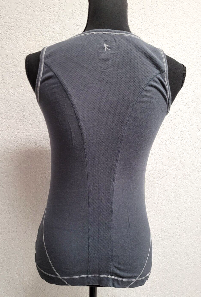 Danskin Now Tank Top (S) Grey with Light Grey Accent Stitching ...