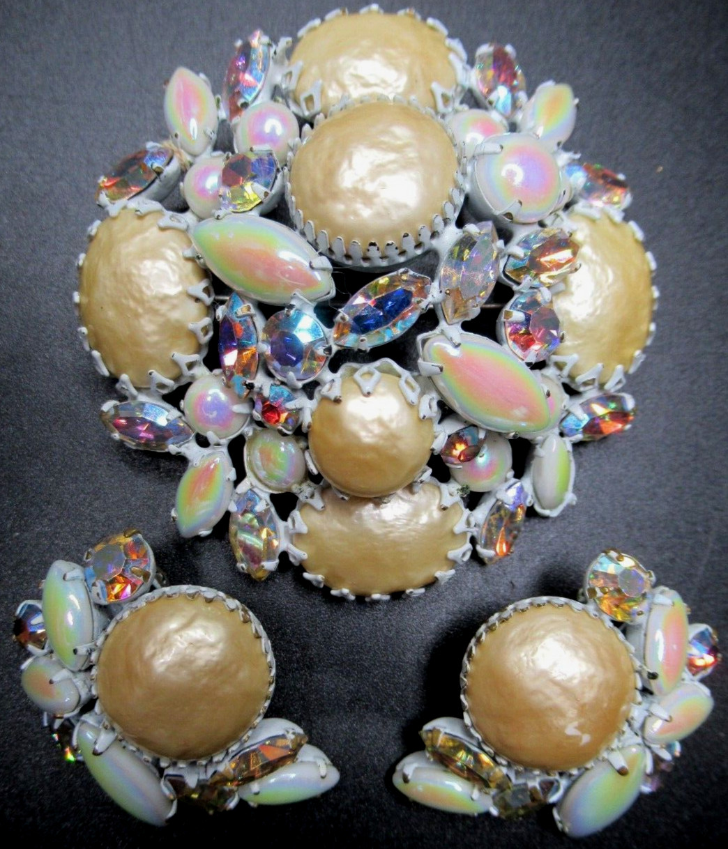 REGENCY White Washed AB Rhinestone Baroque Style Pear… - Gem