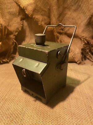VINTAGE WW2 Blitz LANTERN ELECTRIC TRAFFIC NO. 2 GREEN LAMP. NO. WB3190 ...