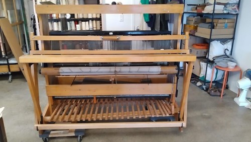 Macomber weaving loom, floor, 20 harnesses, double back beam, warping ...