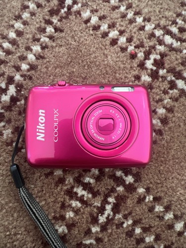 Nikon Coolpix S01 10.1 Mega Pixels 3x Optical Zoom Pink Compact Digital ...