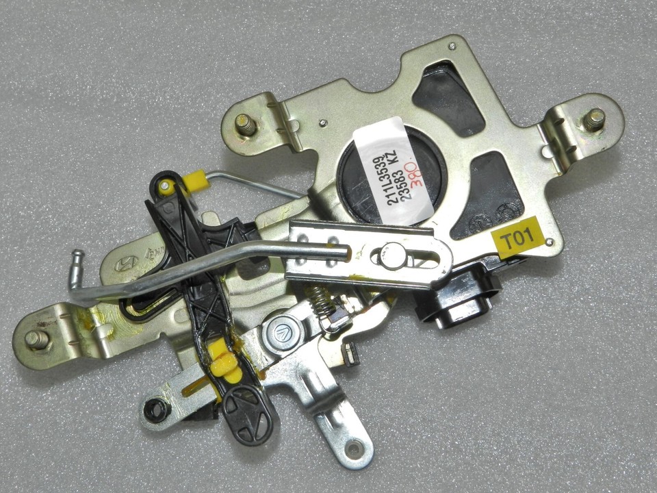Hyundai H1 i800 TQ Heckklappenschloss Actuator 81290 4H000, 812904H000 ...