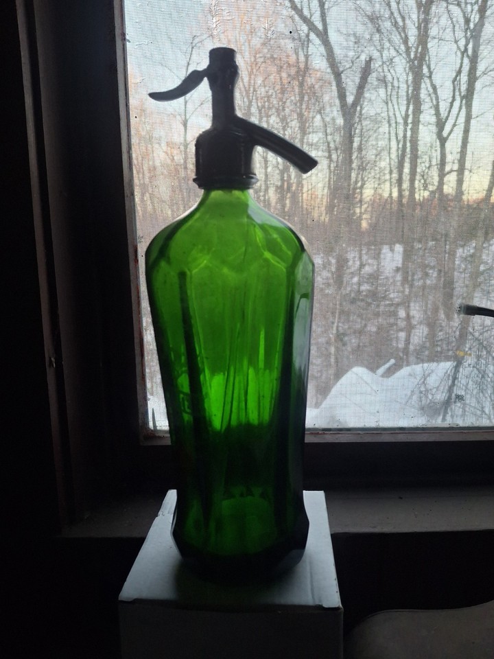 Pequot Spring Hartford, Conn. Green Sided Seltzer Water Bottle | eBay