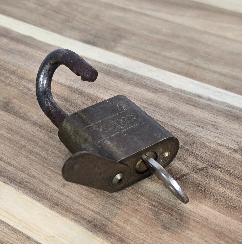 Vintage HURD Padlock brass With Key | eBay