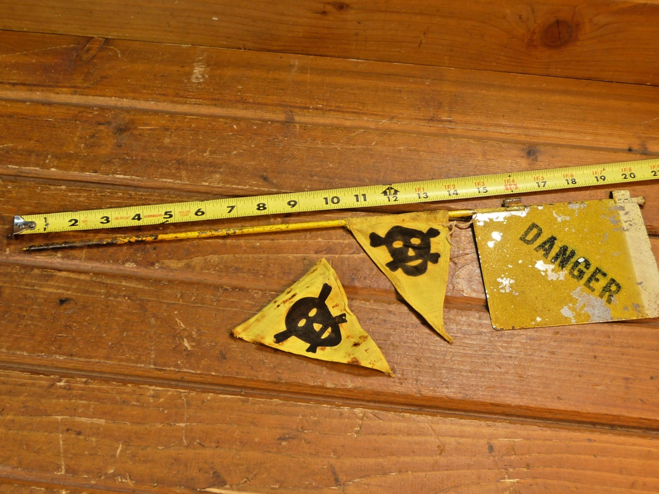 Vintage German WWII MINE FIELD Danger Marker Metal Sign 2 flag w Steel ...
