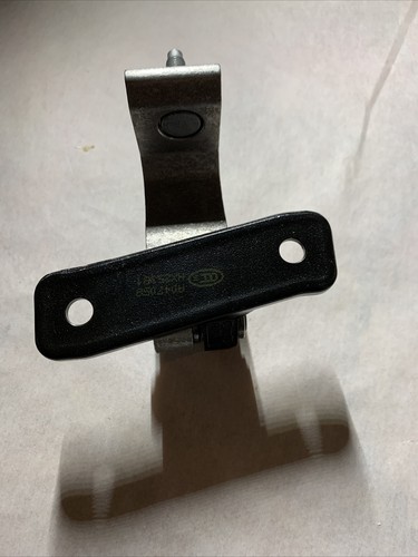 MERCEDES OEM 16-18 GLC300-Door Hinge-Upper Right 2057200637 | eBay