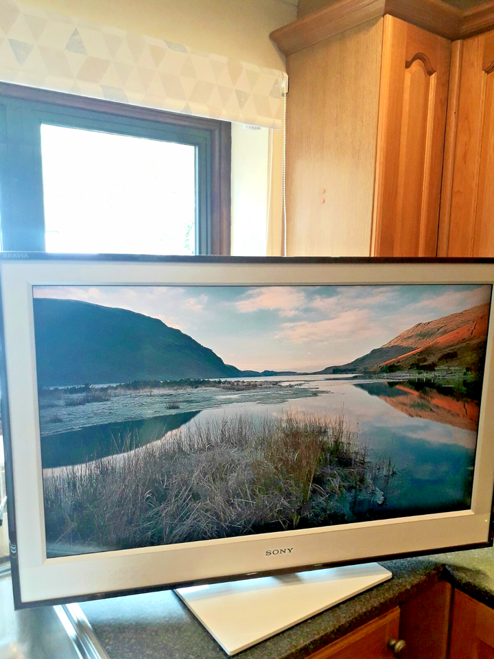 Sony 40 Inch Bravia TV. | eBay UK
