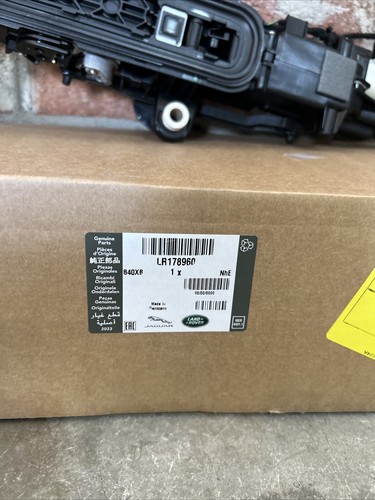 LAND ROVER RANGE ROVER VELAR REAR LEFT SIDE EXTERIOR DOOR HANDLE OEM ...