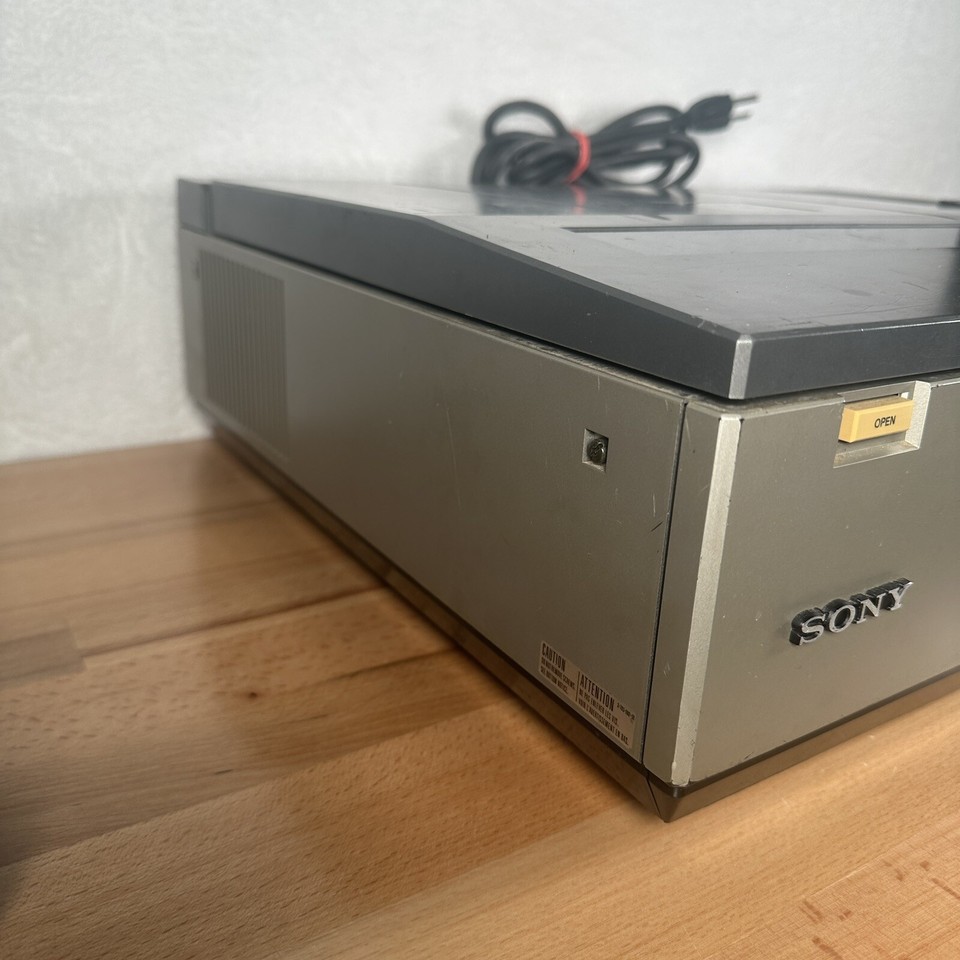 Sony LDP 1000A Videodisc Laserdisc Player PARTIALLY WORKING See Video ...
