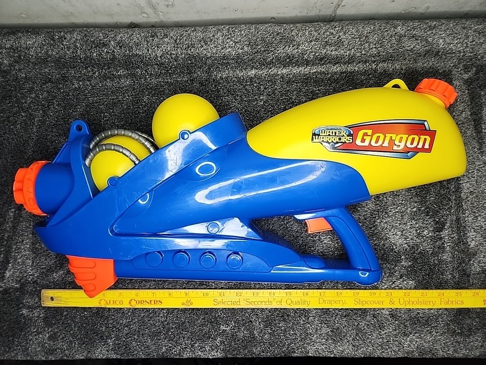 The Original Water Warriors Gorgon Soaker Gun Kids Buzz Bee Toys Blue ...