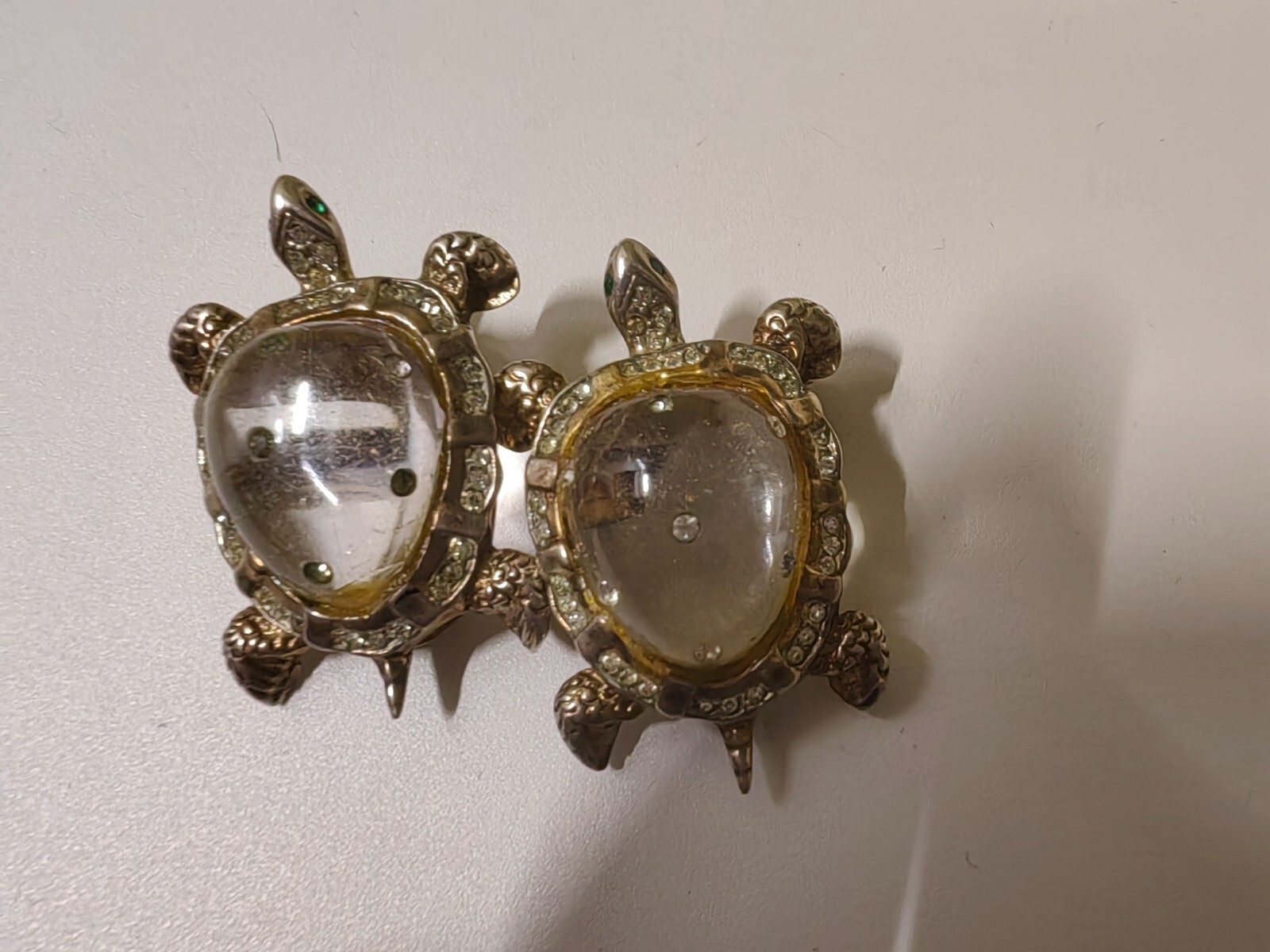 coro jelly belly sterling turtle duette brooch - Gem