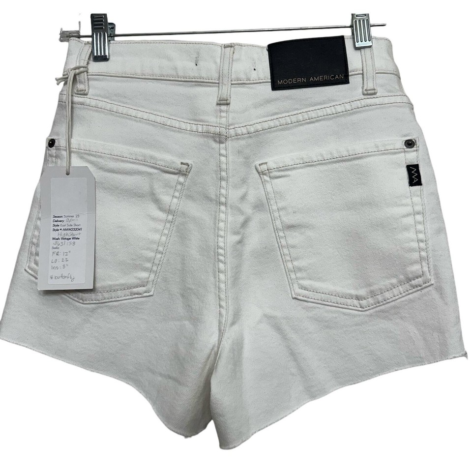 Modern American women’s NWT’s east Side white cut off jeans shorts ...