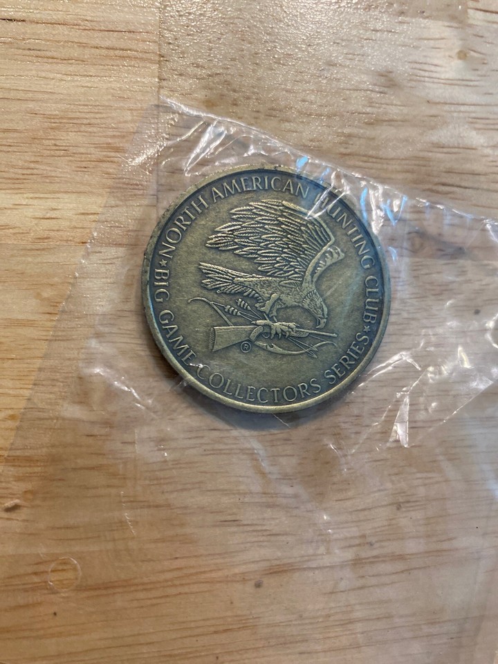 North American Hunting Club Coin Whitetail Deer Series Hunter Hunt ...
