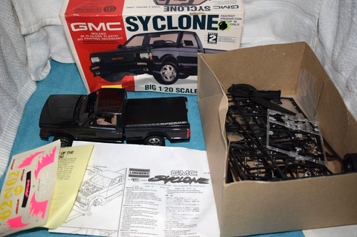 VINTAGE MODEL KIT -LINDBERG 1991 #72504 GMC SYCLONE BIG 1/20 SCALE | eBay