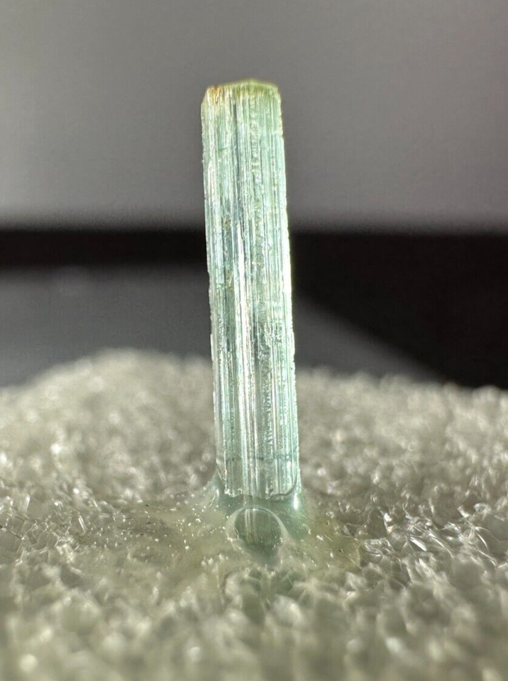 1/2 Inch HIDDENITE / EMERALD CRYSTAL - Rist Mine Hiddenite NC VIDEO 589 ...