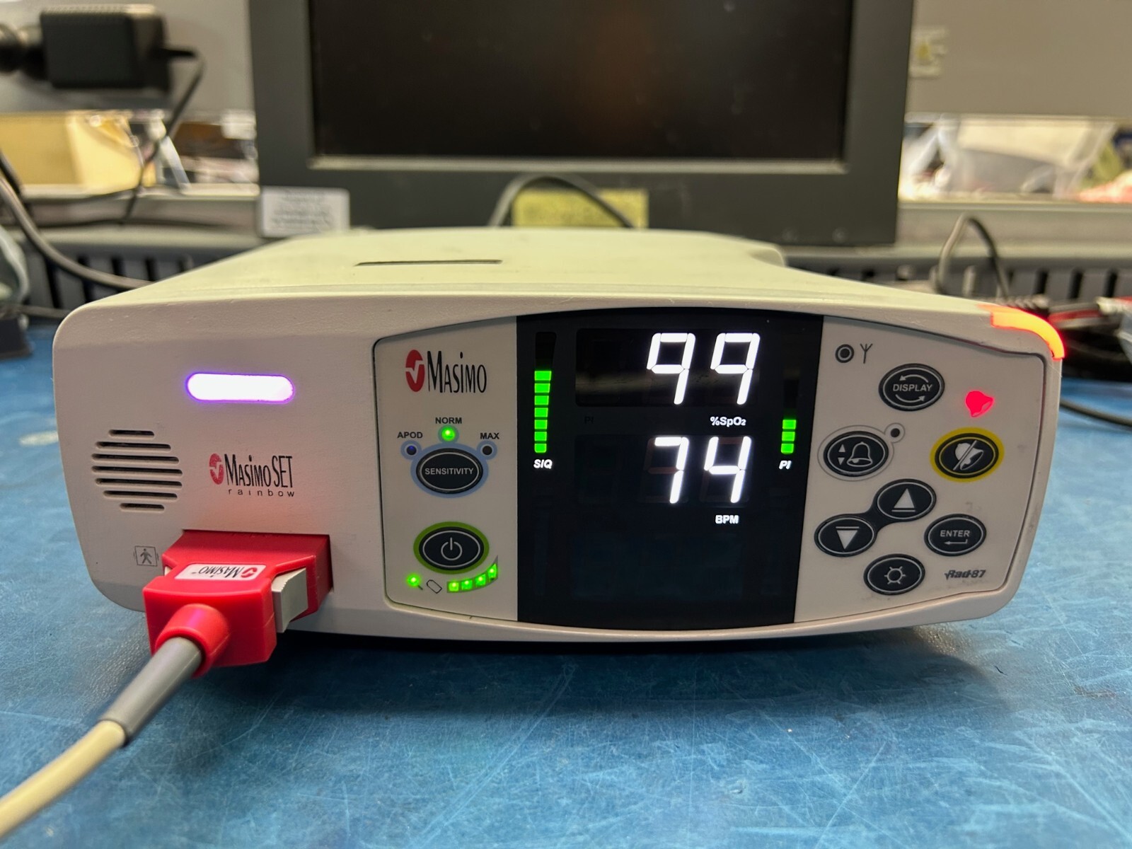 Masimo Rad-87 Pulse CO-Oximeter, Horizontal, Tested, New Battery, Power ...