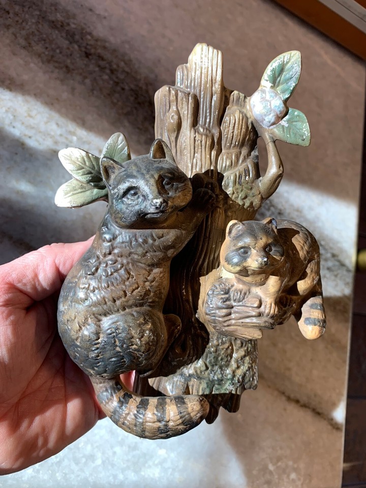 Vintage Raccoon Racoon Ceramic Figure Figurines Wall Rustic Camp Cabin ...