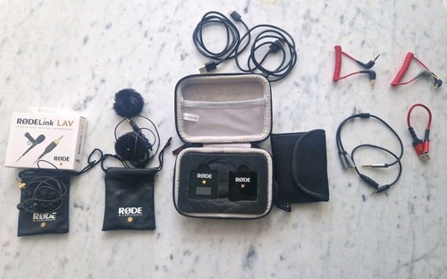 RODE wireless GO compact microphone with Rode Link LAV and Accessories ...