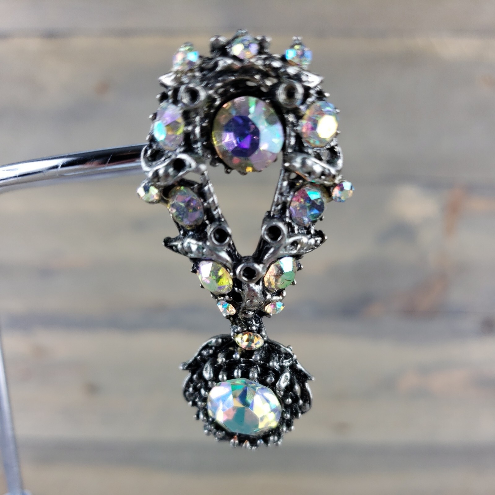 Vintage Victorian Iridescent Rhinestones Dangle Brooc… - Gem