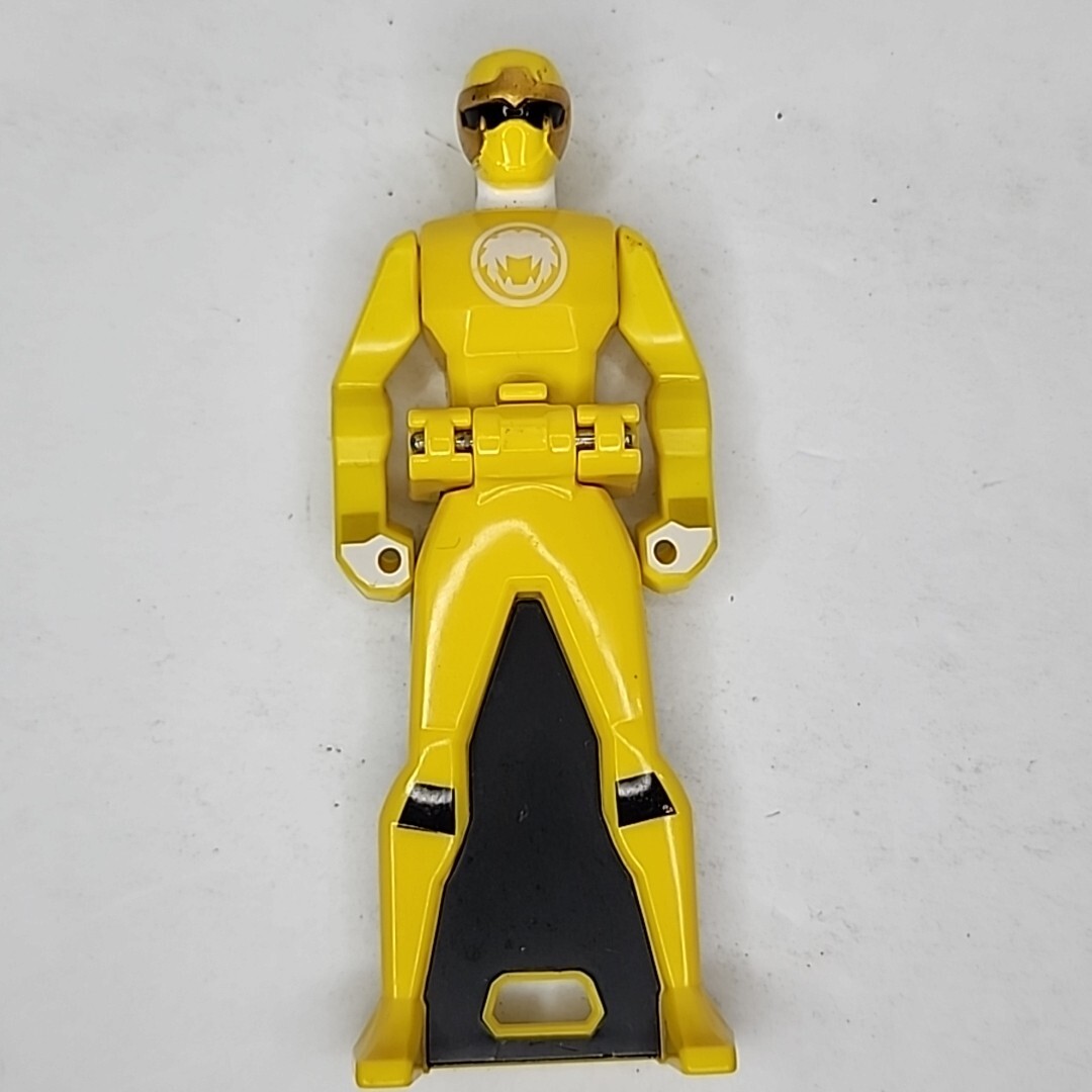 Power Rangers Megaforce Hurricaneger 3" Hurricane Yellow Ranger Key ...