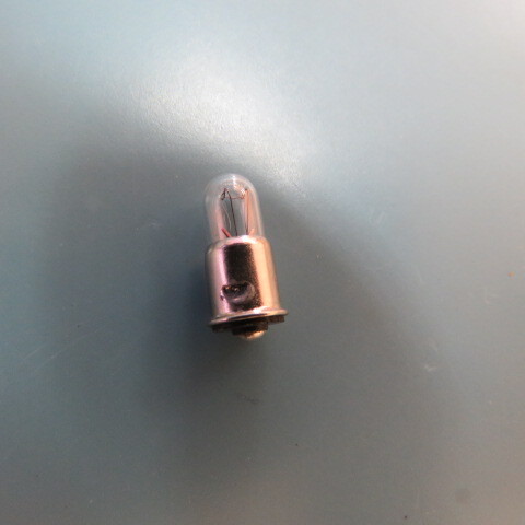 CHICAGO MINIATURE CM 385 Qty of 50 per Lot LAMP, INCANDESCENT, AMP 28V ...