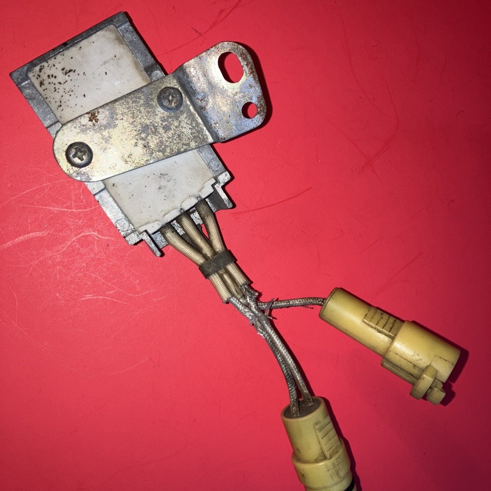 Toyota Truck 4Runner EFI Resistor Injector Relay Solenoid '84-89 OEM ...