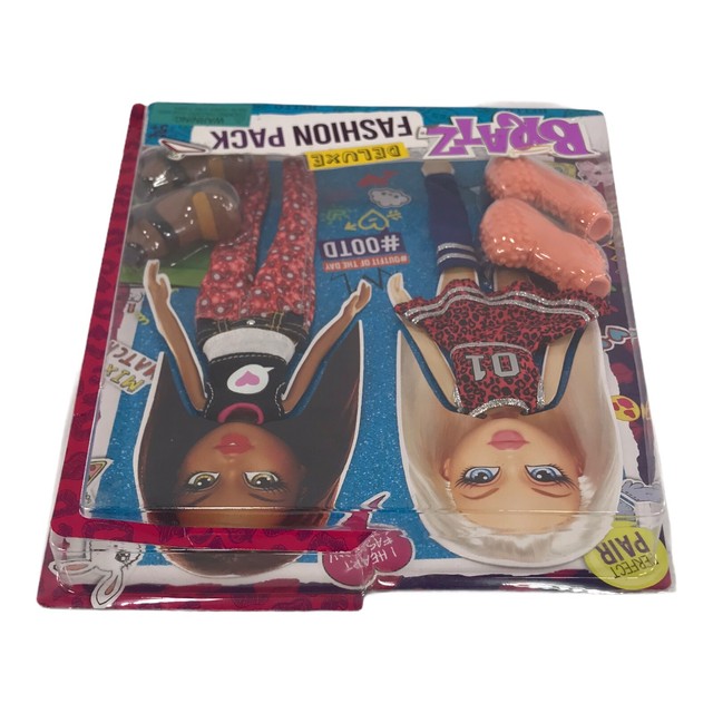 Bratz Deluxe Fashion 4 Pack 2015 Lot Clothing 8 Outfits and Shoes Age 5 ...