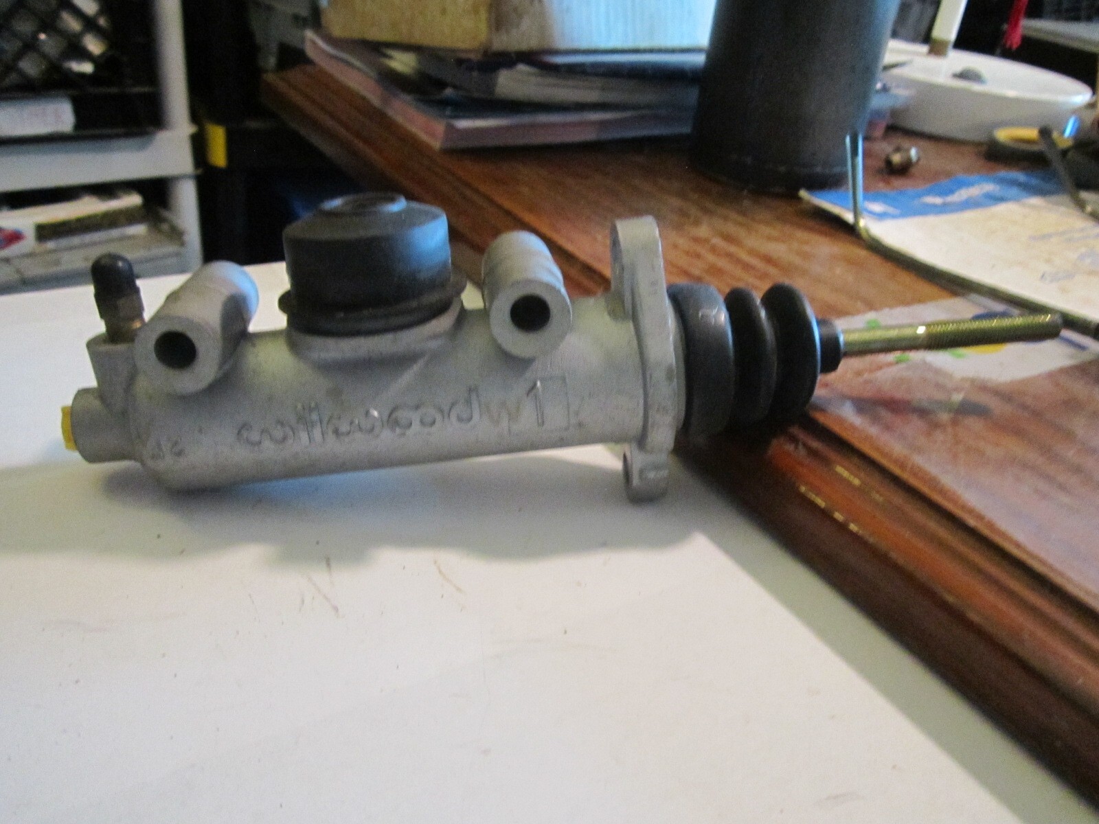 WILWOOD REMOTE MASTER CYLINDER WITH 1" BORE FROM 260-33768 CONBINATION ...