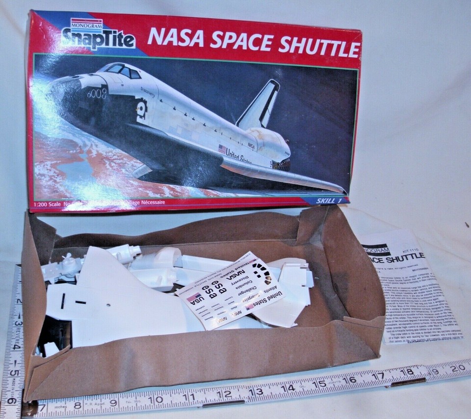 MONOGRAM NASA SPACE SHUTTLE SNAP TITE MODEL BOXED 1:200 #1110 | eBay