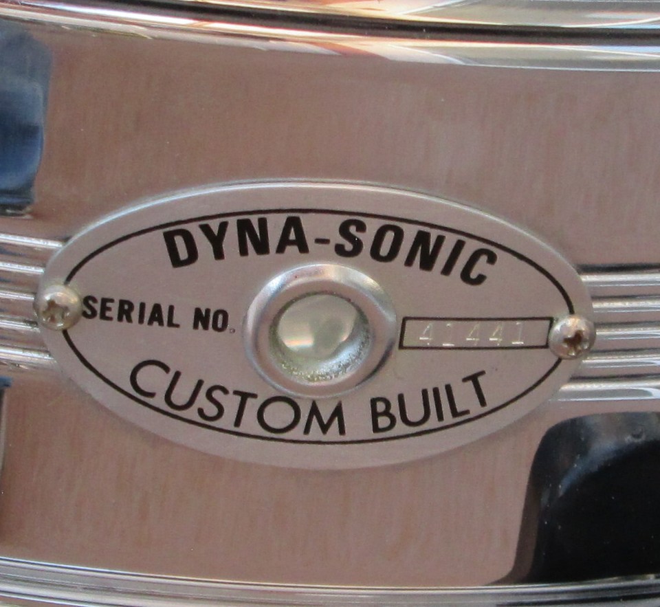 ROGERS BRASS DYNASONIC SNARE DRUM 14x5 1970’S VINTAGE SCRIPT LOGO READ ...