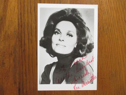 LEE MERIWETHER(Munsters Today/Barnaby Jones/Miss America) Signed 5 X 7 ...