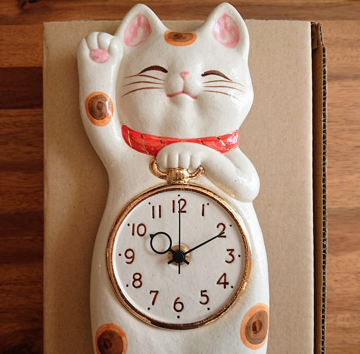 Japanese White Lucky Cat Manekineko Pendulum Wall Clock Pottery SETO ...