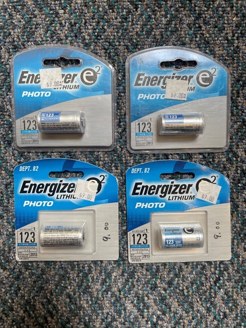 Energizer Panasonic Duracell CR123A 3v lithium photo flashlight battery ...