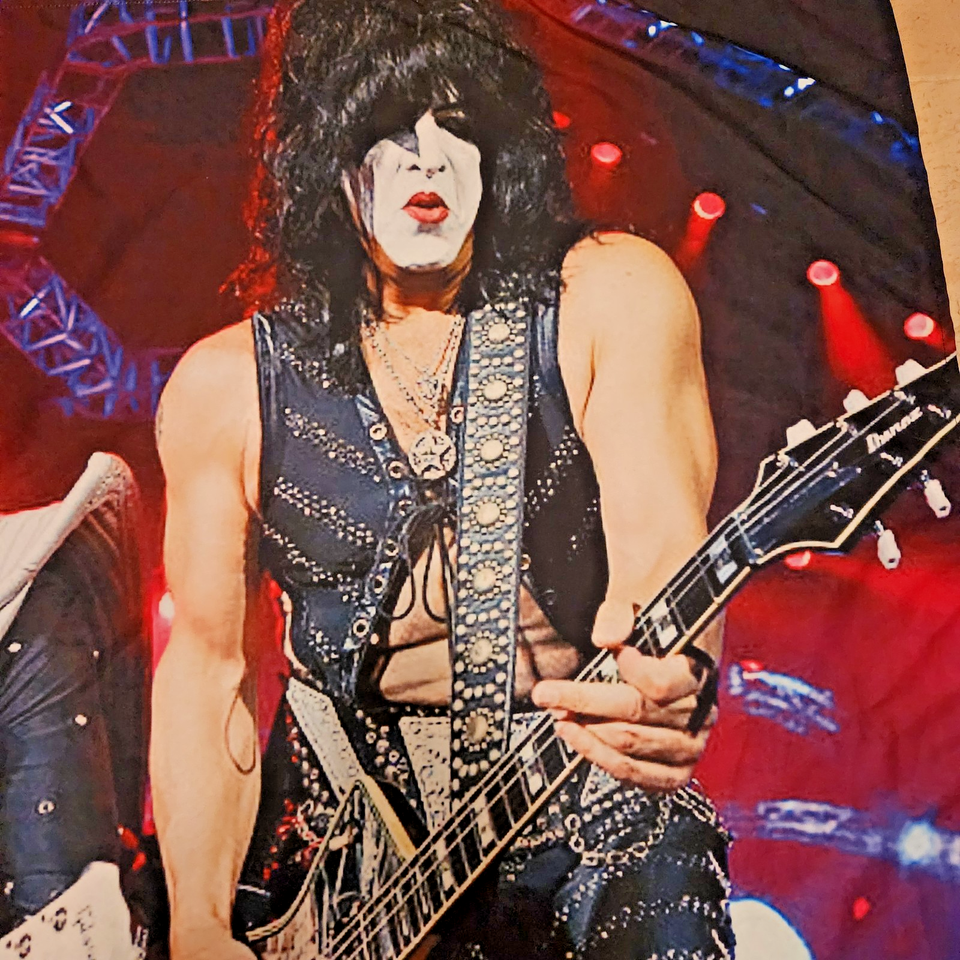 KISS Rock Band Wall Tapestry 59x39 Concert Stage Gene Simmons Paul ...