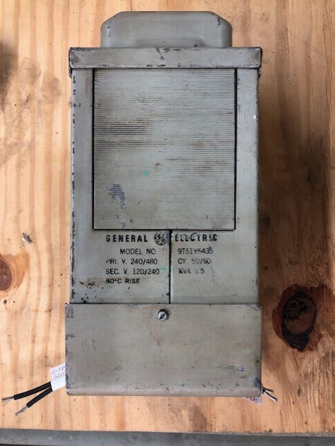 GE Isolation Transformer, 1.5 kVA, Input 240/480 V, Output 120/240 V ...