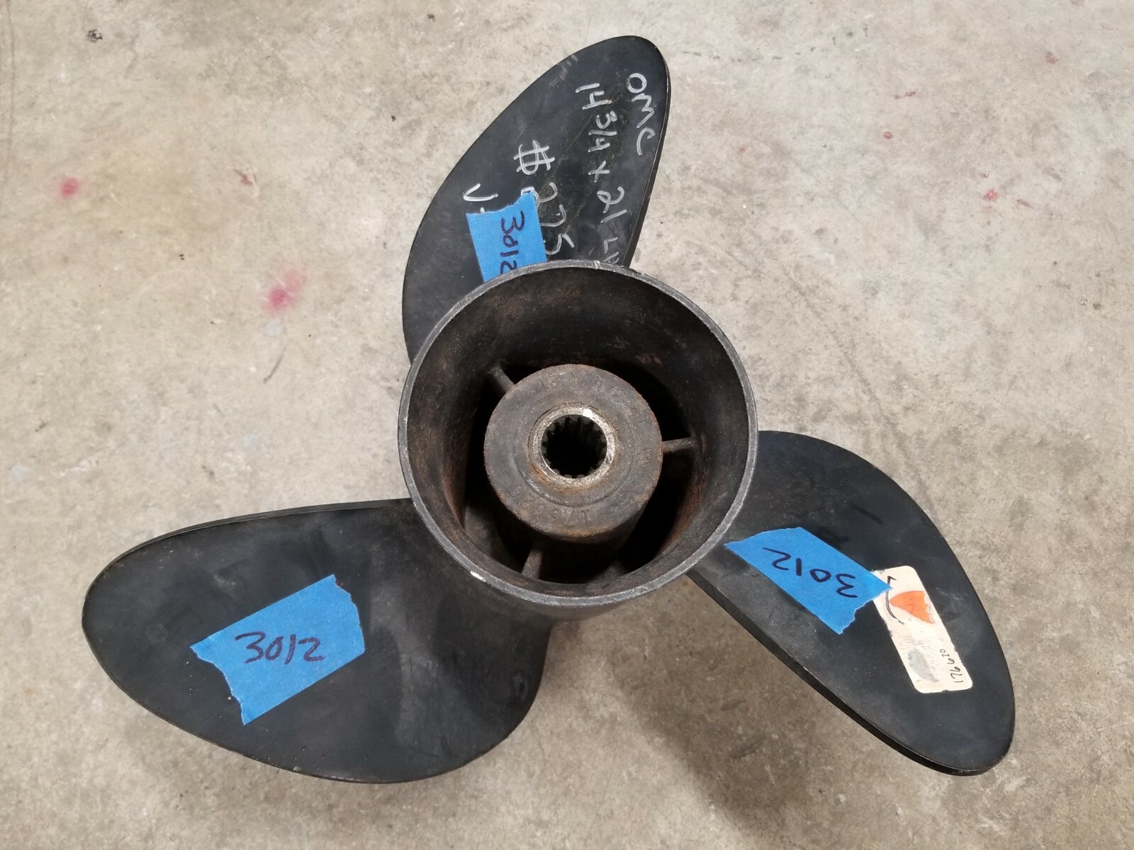 COUNTER ROTATING 14 3/4" X 21P OMC SST SS PROP, 176620, EVINRUDE ...