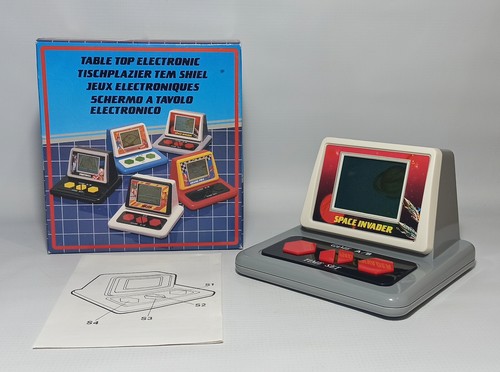 VTG 80's SPACE INVADER TABLE TOP ELECTRONIC VIDEO GAME LCD SCREEN MIP ...