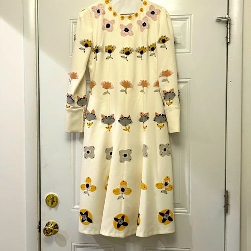 Barelli gorgeous hand appliquéd fit and flare long sleeved dress size ...