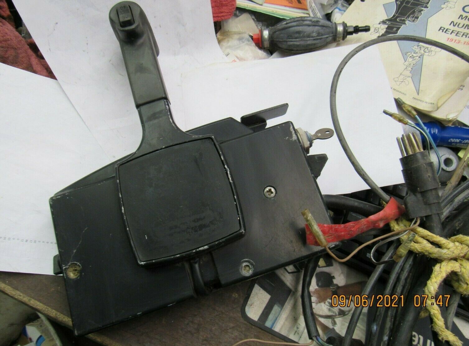 USED MERCURY QUICKSILVER SIDE MOUNT CONTROL BOX WITH TRIM AND HARNESS ...