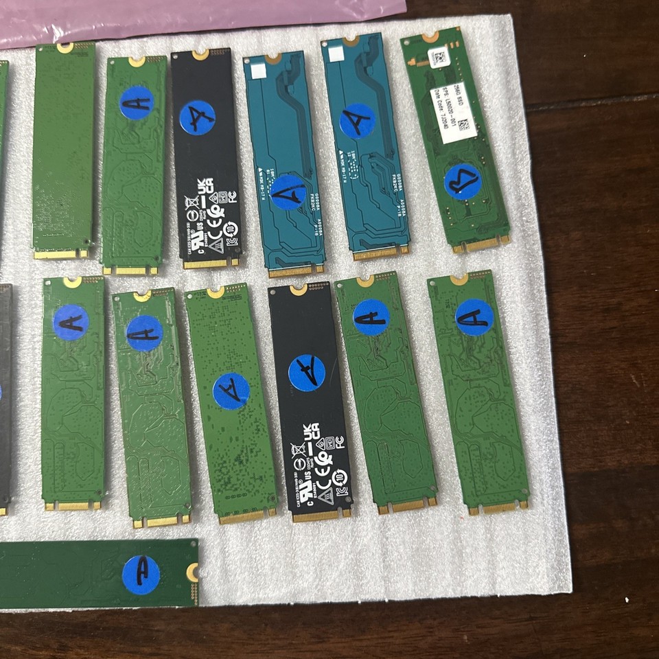 Lot of (29) Mixed Brand MOSTLY 256GB NVMe M2 SATA 2280 Form Factor SSD ...