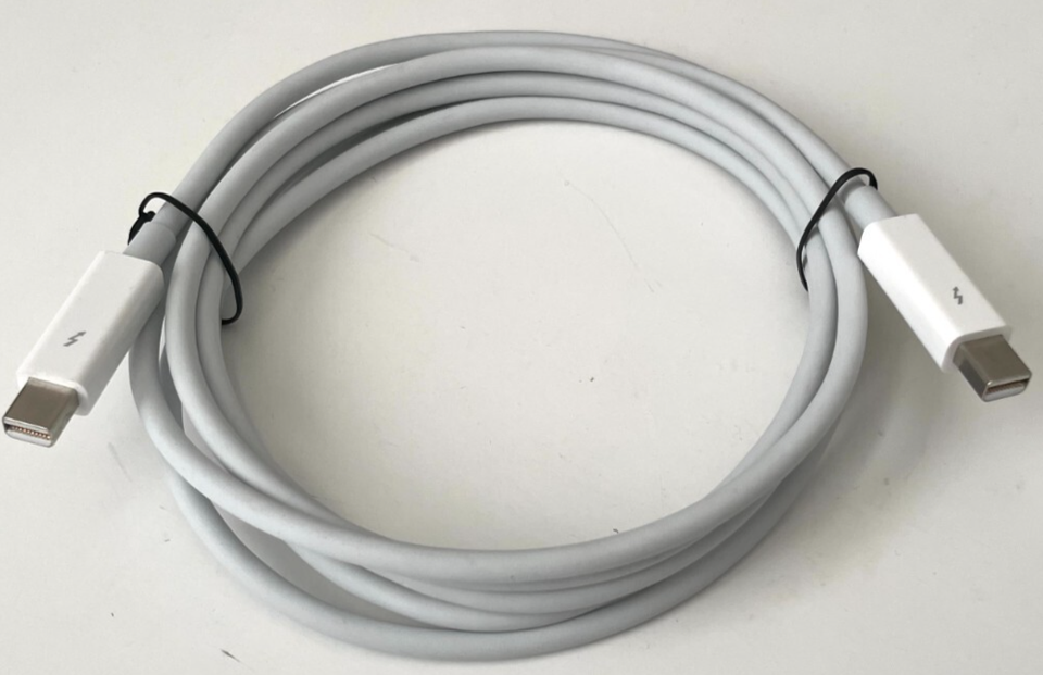 Apple 2m / 6FT Thunderbolt 2 Cable Mini DP, White - A1410, MD861LL/A | eBay