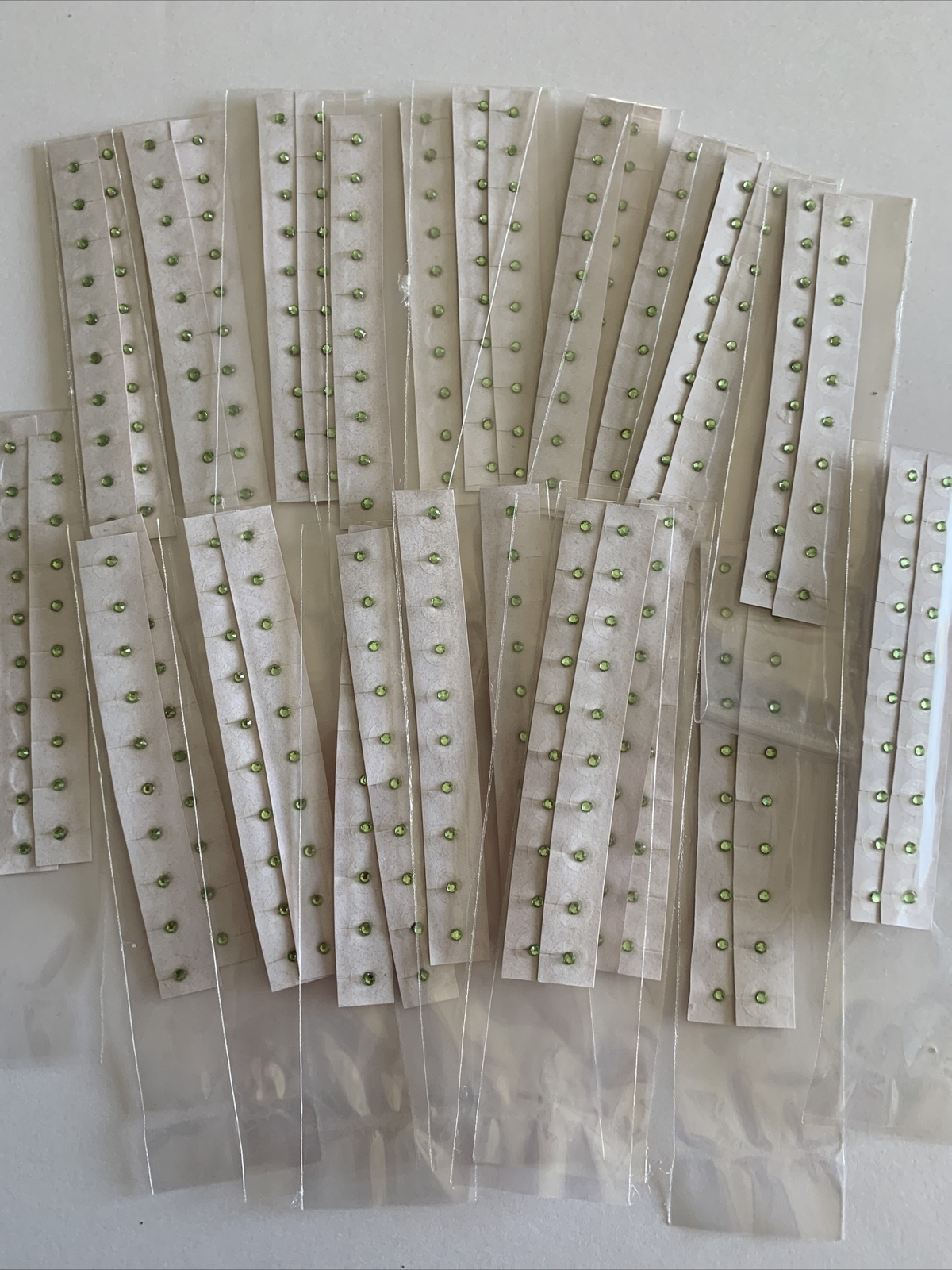 200 CRYSTAL EAR BEADS FOR AURICULAR ACUPUNCTURE IN M-COLORS TORNASOL | eBay